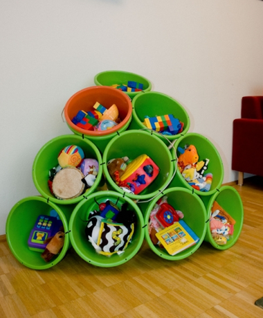 Plastic Bucket Toy Storage Pyramid Pictures, Photos, and Images for ...