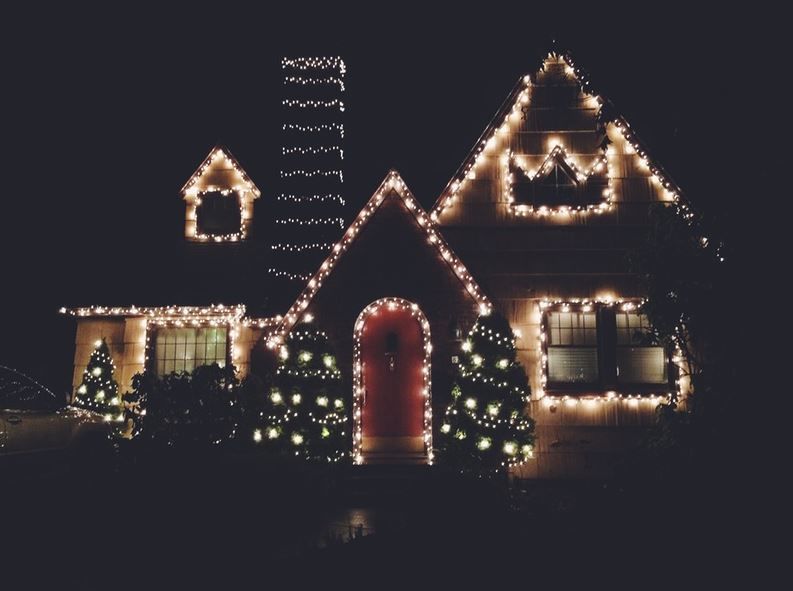 Christmas Home Decorations At Night Pictures, Photos, and Images for ...