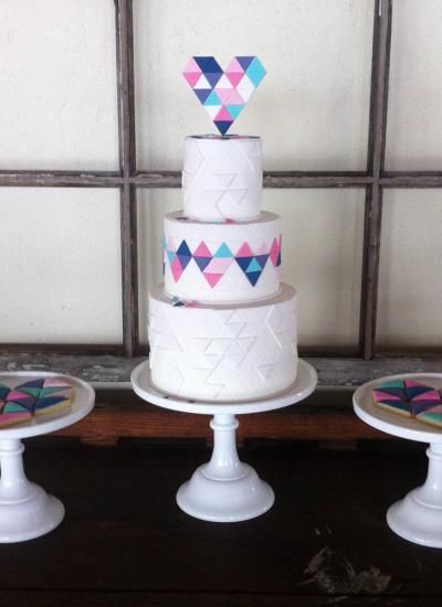 Geo Heart Wedding Cake Pictures, Photos, and Images for Facebook ...