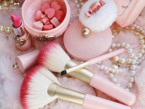 Pink Cosmetics Pictures, Photos, and Images for Facebook, Tumblr ...
