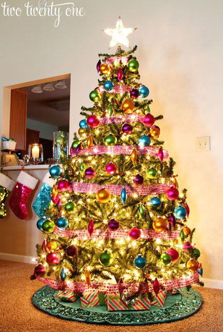 Gorgeous Brightly Decorated Tree Pictures, Photos, and Images for ...