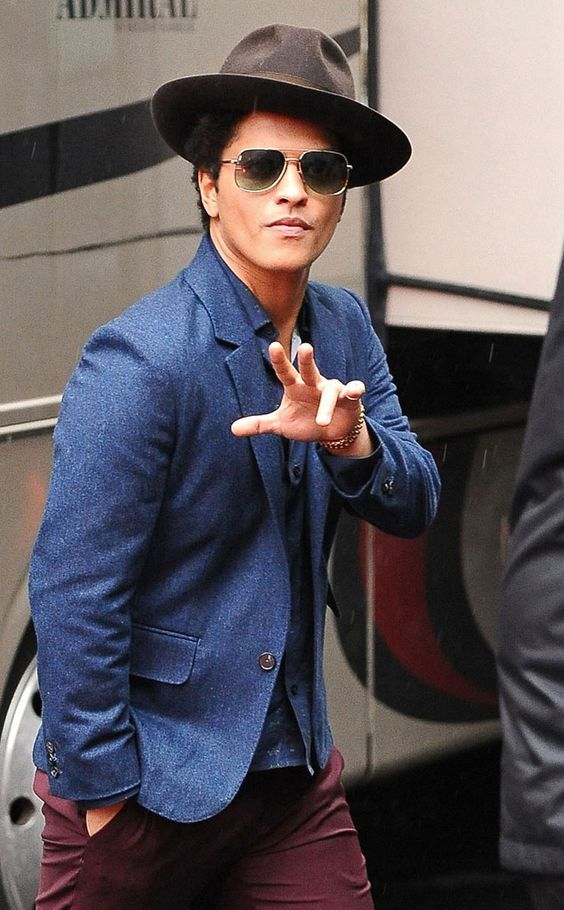 Bruno Mars Pictures, Photos, and Images for Facebook, Tumblr, Pinterest ...