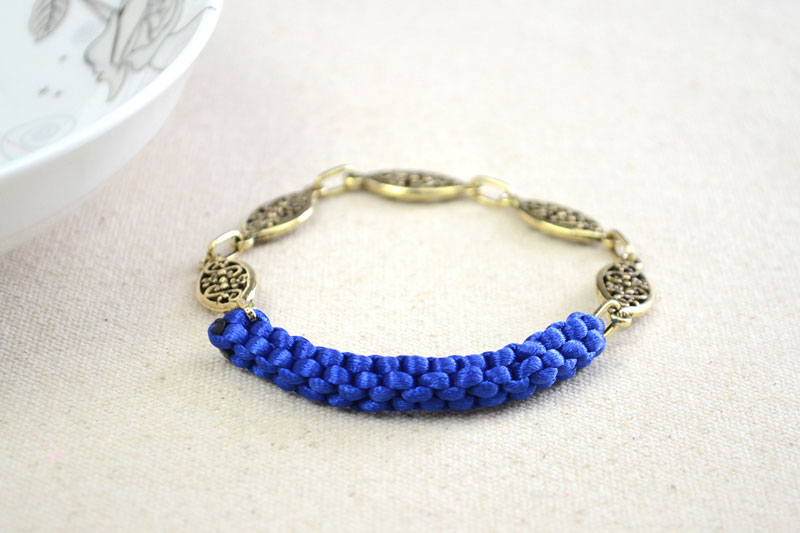 Lanyard Knot Friendship Bracelet Pictures, Photos, and Images for ...