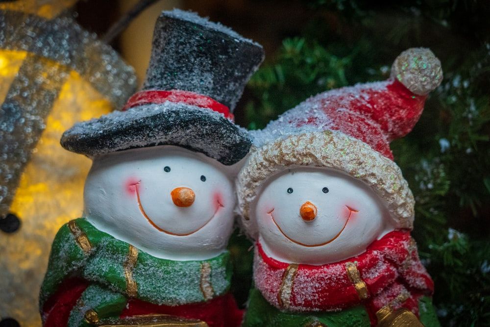 Two Snow Covered Snowman Figurines Pictures, Photos, and Images for ...