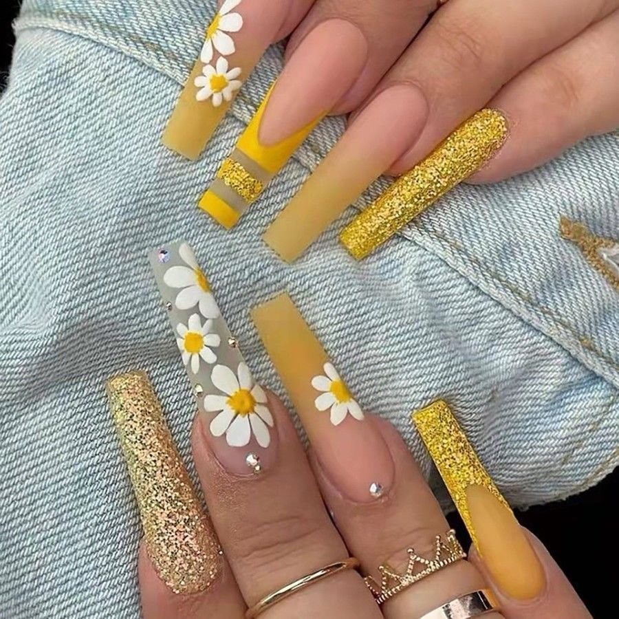 Yellow Glitter Daisy Nails Pictures, Photos, and Images for Facebook ...