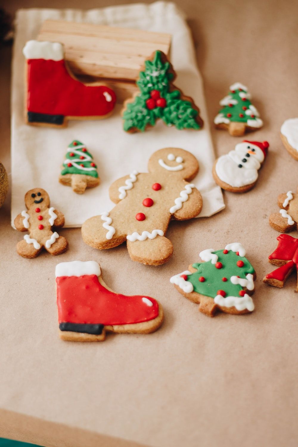 Assorted Gingerbread Cookies Pictures, Photos, and Images for Facebook ...