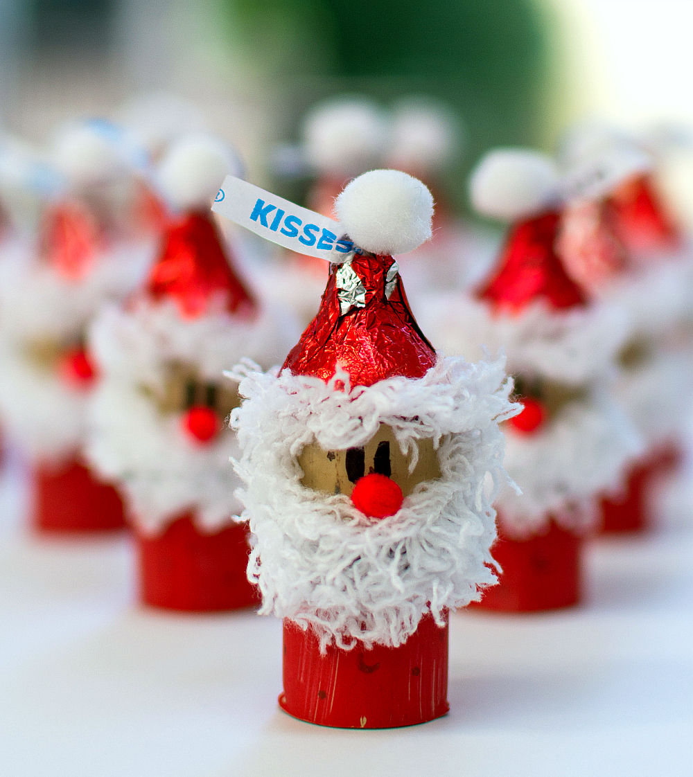 Santa Kisses Ornament Pictures, Photos, and Images for Facebook, Tumblr ...