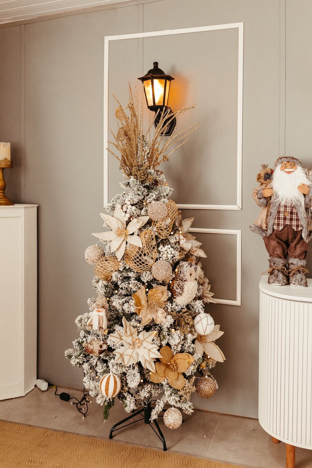 Beige And Gold Christmas Tree Pictures, Photos, and Images for Facebook ...