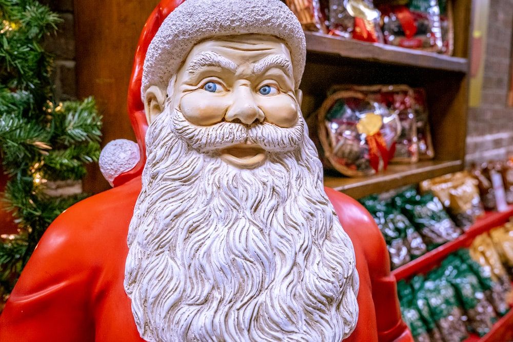 Large Santa Figurine Pictures, Photos, and Images for Facebook, Tumblr ...