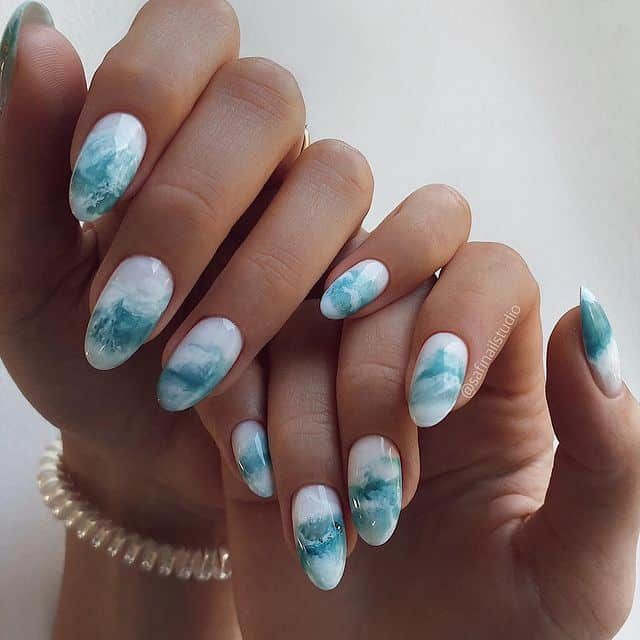 Ocean Ombre Nails 2023 Pictures, Photos, and Images for Facebook, Tumblr, Pinterest, and Twitter