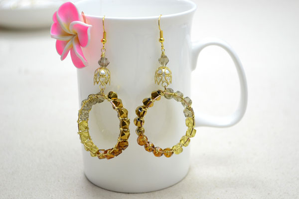 Creative Dangle Hoop Earrings Pictures, Photos, and Images for Facebook ...