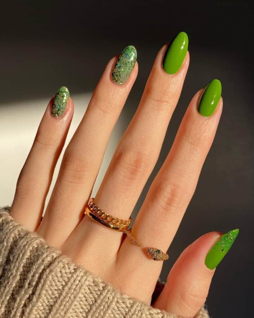 Green Glittery St Patricks Day Nails Pictures, Photos, and Images for ...