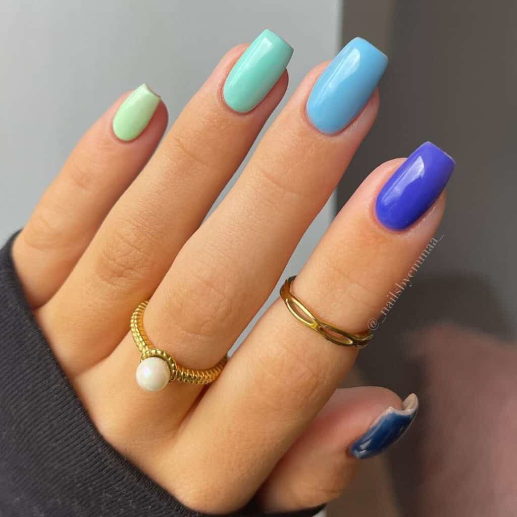 Ocean Inspired Blue Shaded Nails Pictures, Photos, and Images for ...