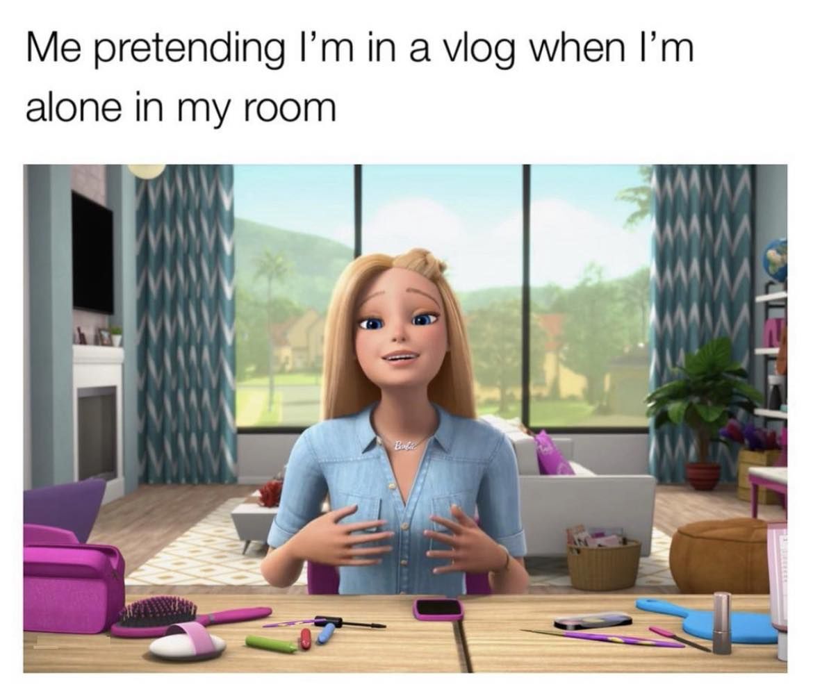 Me Pretending I'm In A Vlog When Alone In My Room. Pictures, Photos ...
