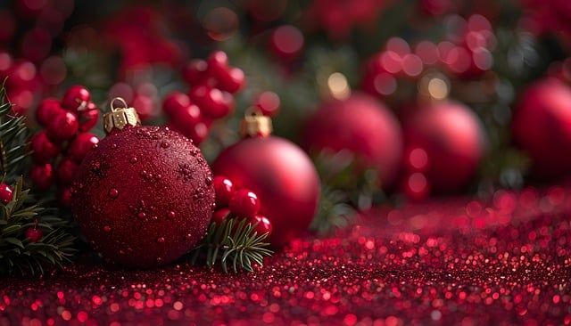 Red Christmas Ornaments Pictures, Photos, and Images for Facebook ...