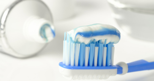 Surprising ways to use toothpaste
