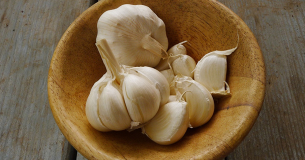 Get Rid Of Wrinkles In No Time With This Magical Garlic Recipe