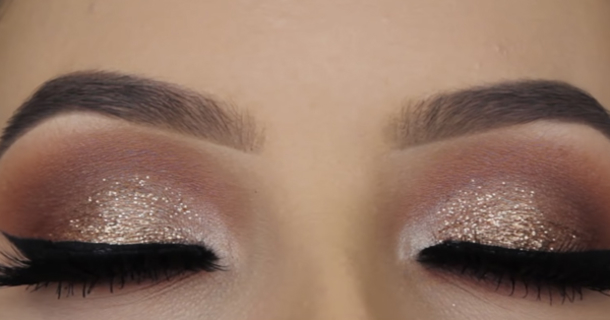 How To Make A Classic Brown Glitter Eye Makeup Look For Women
