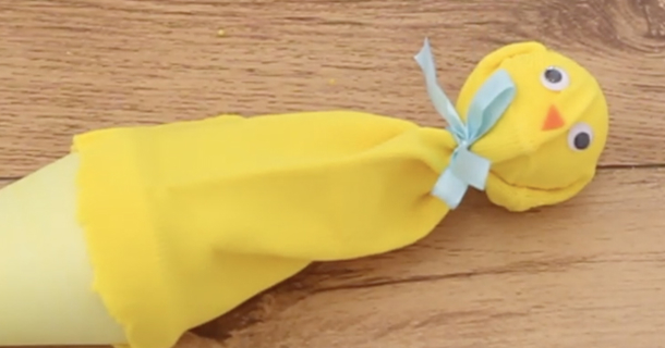 DIY Pop Up Chick Puppet Easter Tutorial