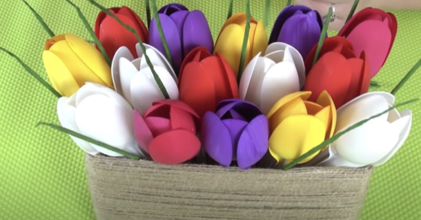 How to Make Beautiful DIY Tulips From Spoons - DIY Home Decor