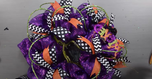 DIY Wicked Spooktacular Halloween Wreath Tutorial