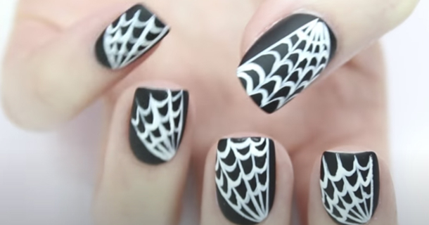 Simple DIY Cobweb Nails Tutorial For Halloween