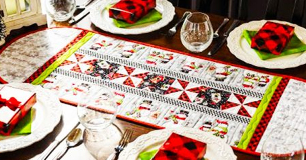 Holiday Border Stripe Table Runner Tutorial
