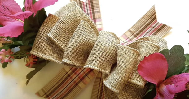 DIY Spring Burlap Ribbon Bow Tutorial