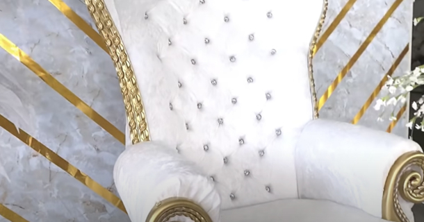 How To Transform A Plastic Chair Into A Throne Chair