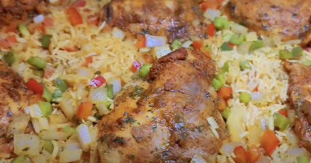 How To Prepare This Delicious One Pan Chicken And Rice Recipe