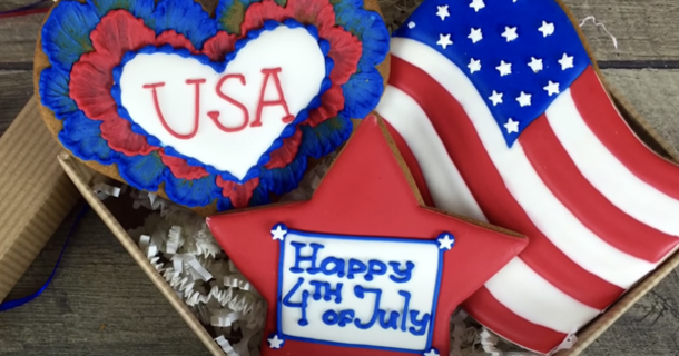 Patriotic DIY 4th Of July Cookie Set Decor