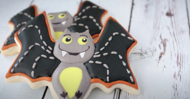 Adorable Halloween Bat Cookie Recipe