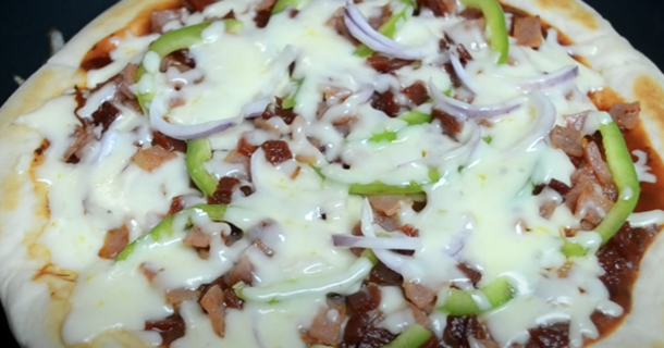 No-Bake Homemade Pizza (No Oven Required!)