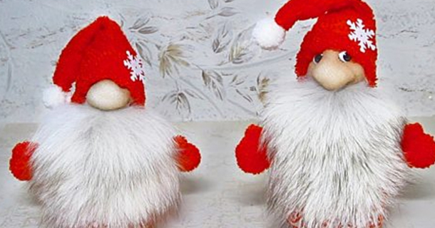 DIY Christmas Sock Santa Gnome Tutorial