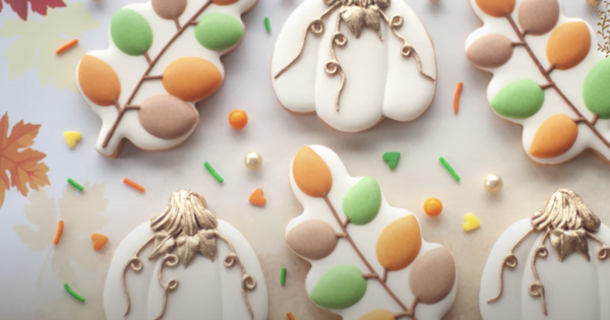 Elegant DIY Autumn Cookies For Thanksgiving