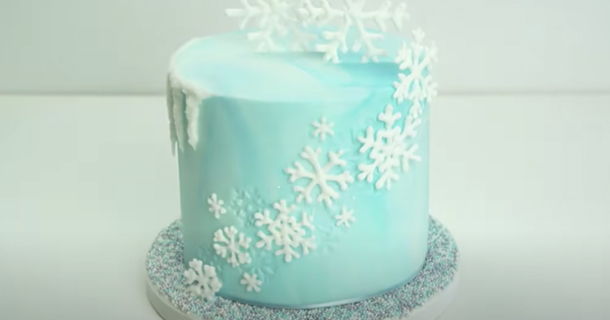 How To Make A Snowflake Cake With An Easy Decorating Tutorial