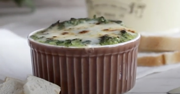 DIY Copycat Cibo Cheesy Spinach Dip Recipe