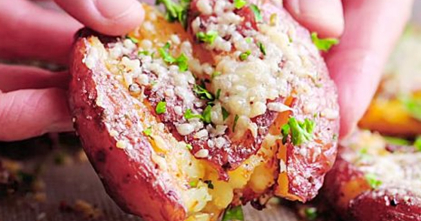 DIY Perfectly Crispy Smashed Potatoes Recipe