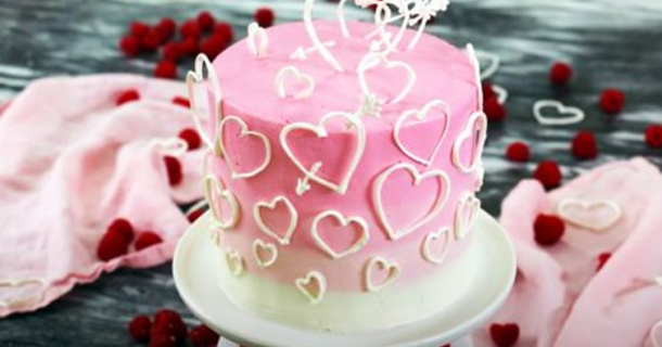 How To Make A Raspberry Vanilla Heart Cake