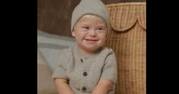 Toddler with Down syndrome becomes model in ad for Banana Republic’s ...