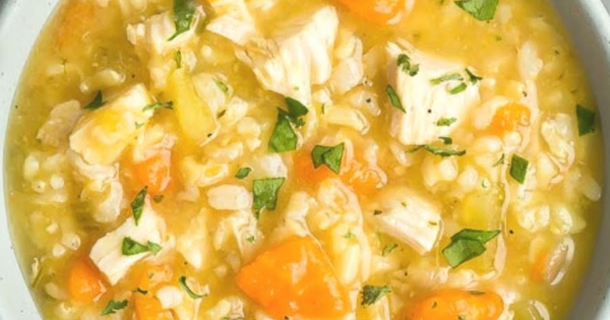 Hearty & Healthy Chicken Rice Soup Recipe