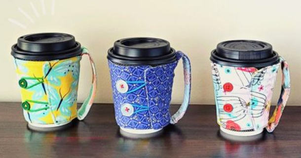 DIY Reversible Coffee Cup Cozy With Handle