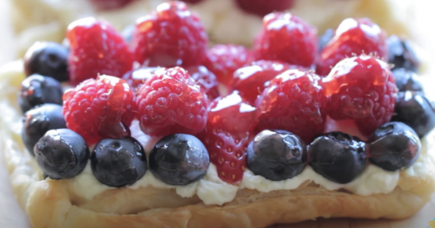 DIY Blueberry, Raspberry, Strawberry And Blackberry Tart Recipe