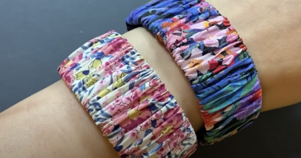 Super Fashionable Scrunchie Bangle Bracelet Tutorial