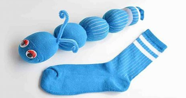 Kids No-Sew Sock Worm Tutorial (Easy And Cute To Make!)