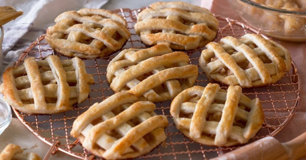 How To Make Mini Apple Pie Cookies Recipe