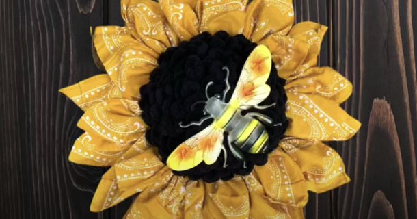 DIY Sunflower Bandana Wreath Tutorial