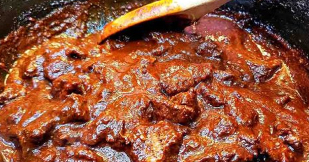 Tender Red Chili Beef Stew Recipe For Lunch Or Dinner