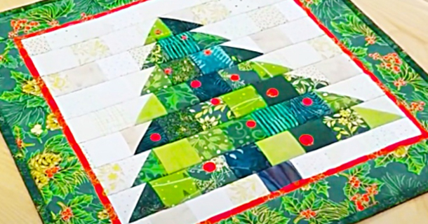 Quick Last Minute Patchwork Christmas Tree Tutorial