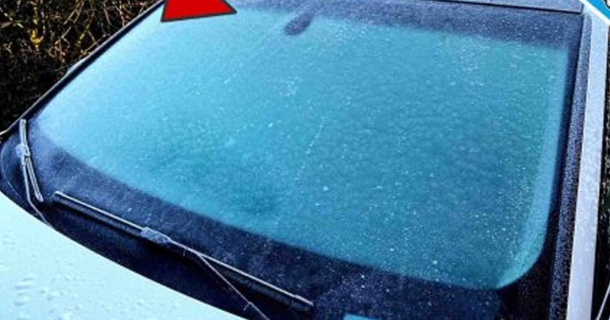 The Secret On How To De-Ice Car Windows Without Scratching